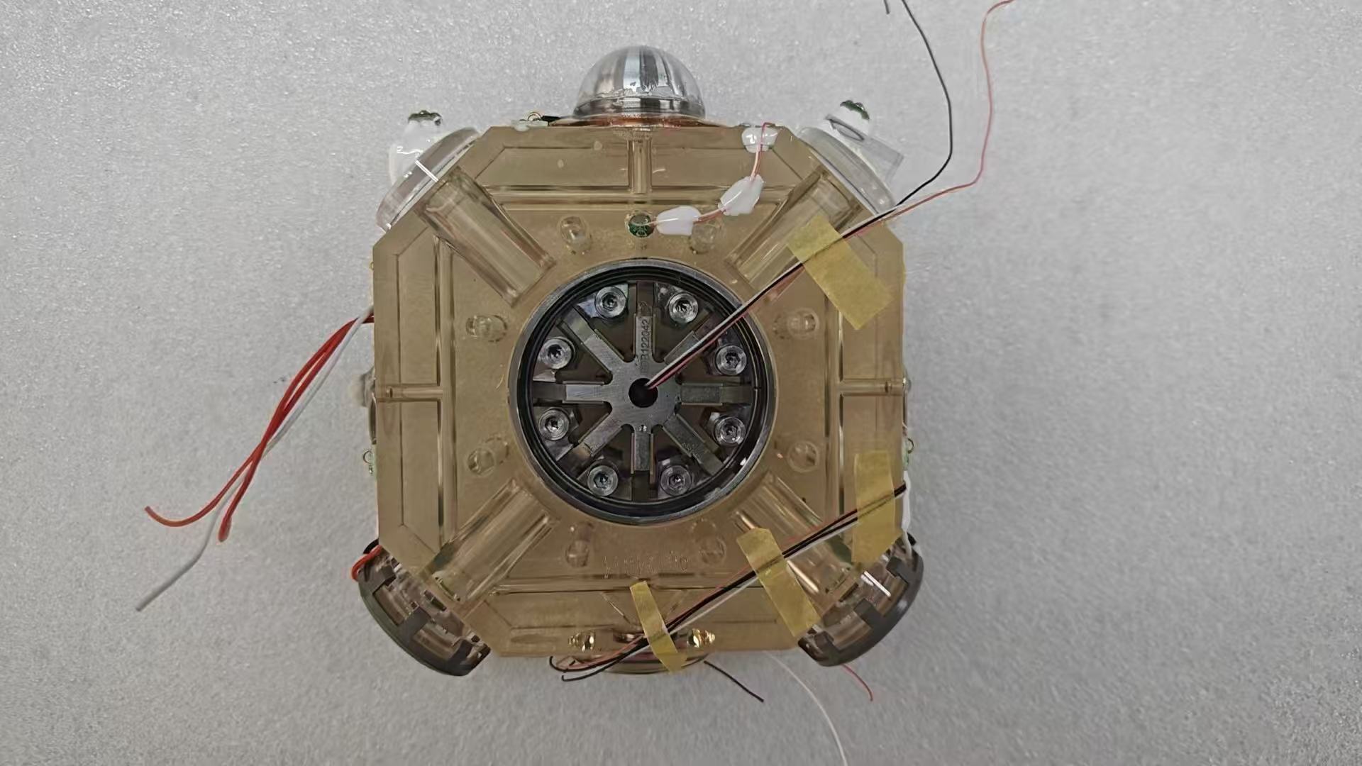 Inertial Reference System-Super high precision laser gyroscope